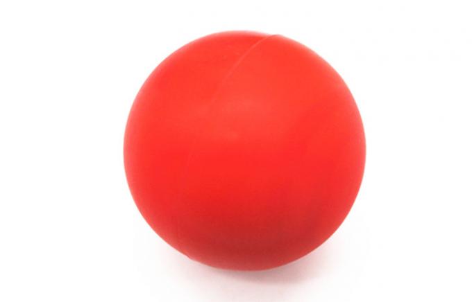 Bola karet silikon lembut goyang berwarna tahan air FDA